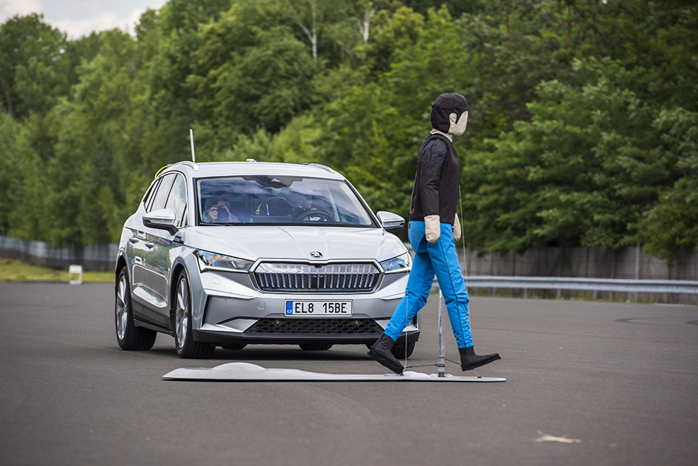Škoda verbessert kontinuierlich die Sicherheit seiner Fahrzeuge - Motor ...