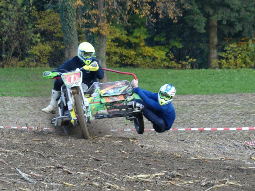 Das Motocross-Beiwagen Duo Bitsche/Bertschi feierten - Motor-Freizeit ...